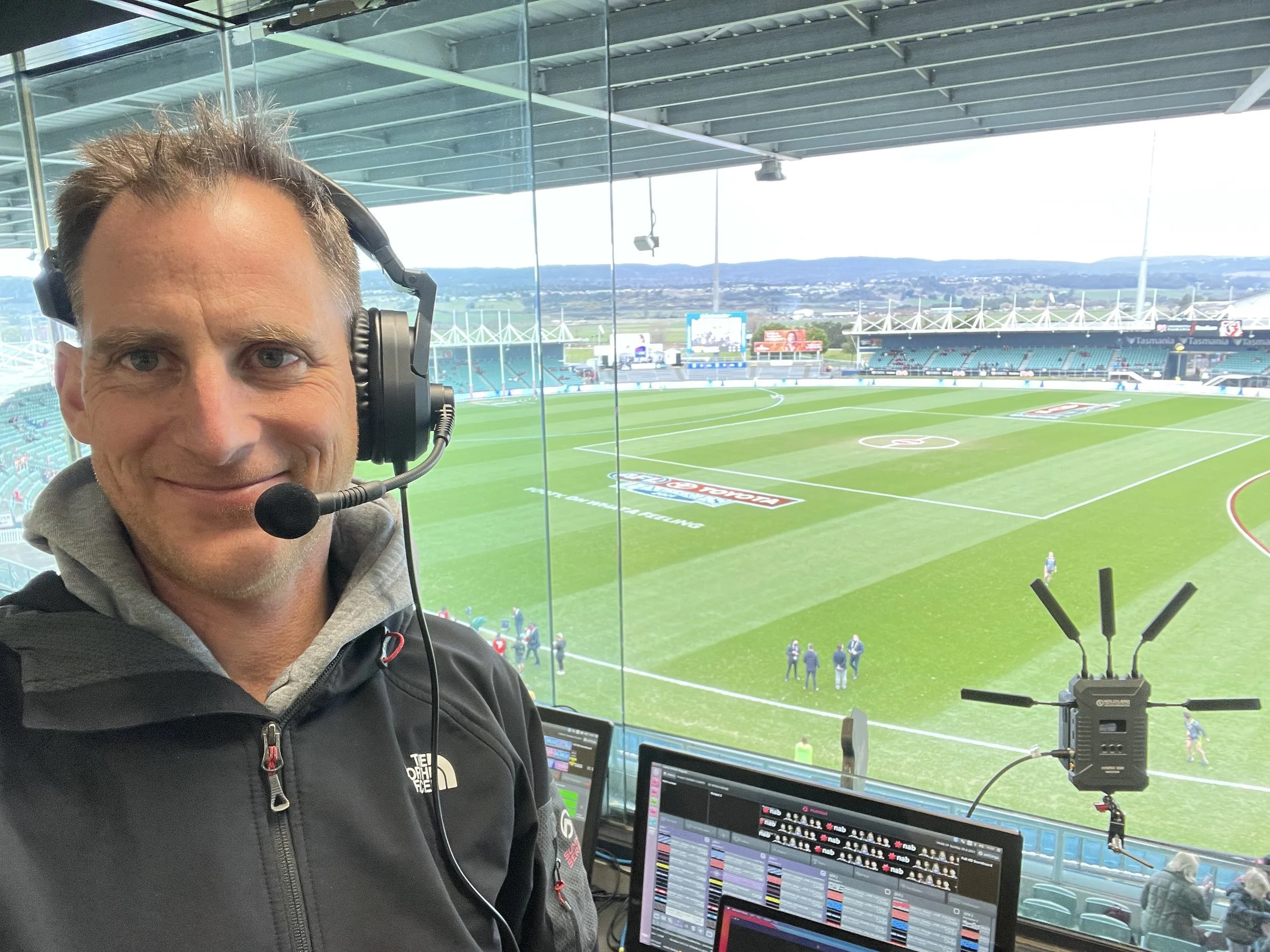 AFL Finals — Round Table Studio