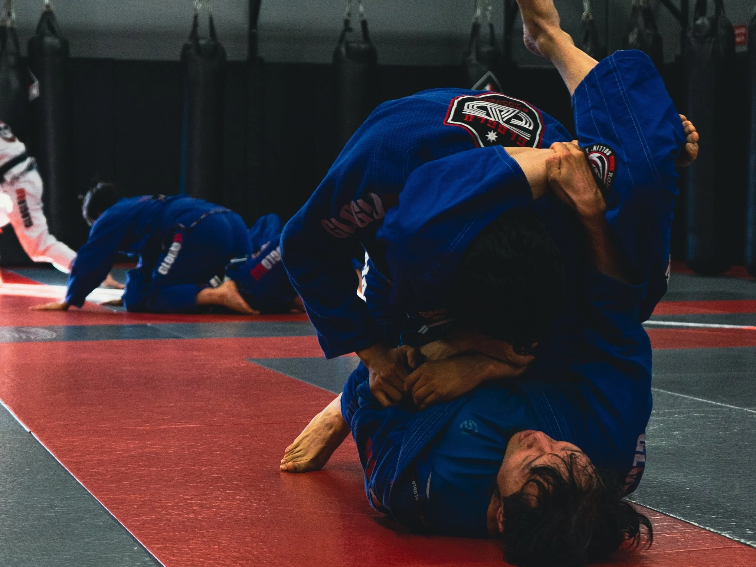 What's the Difference Between Gi and No-Gi Brazilian Jiu-Jitsu (BJJ ...