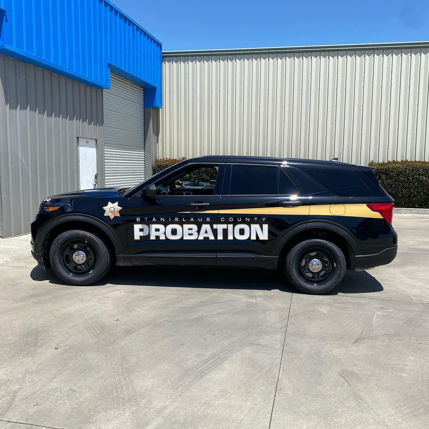 D&D Graphx / Graphic and Vinyl Solutions