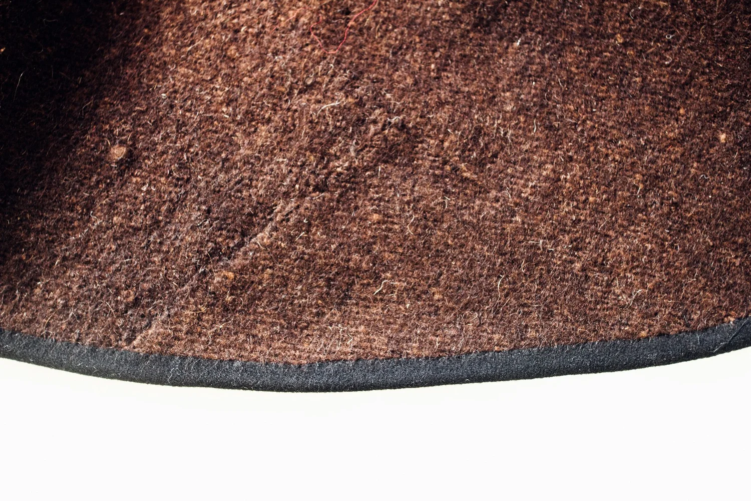 Anatomia de uma capa de burel — Saber Fazer