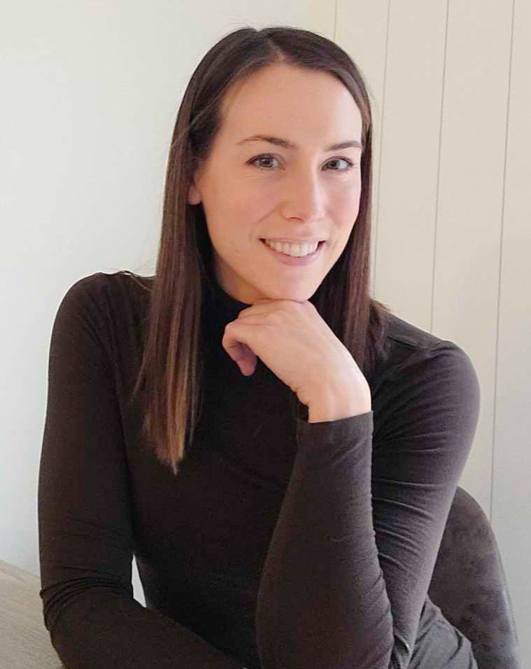 Virtual Therapy for Professionals in Ontario | Megan Strachan