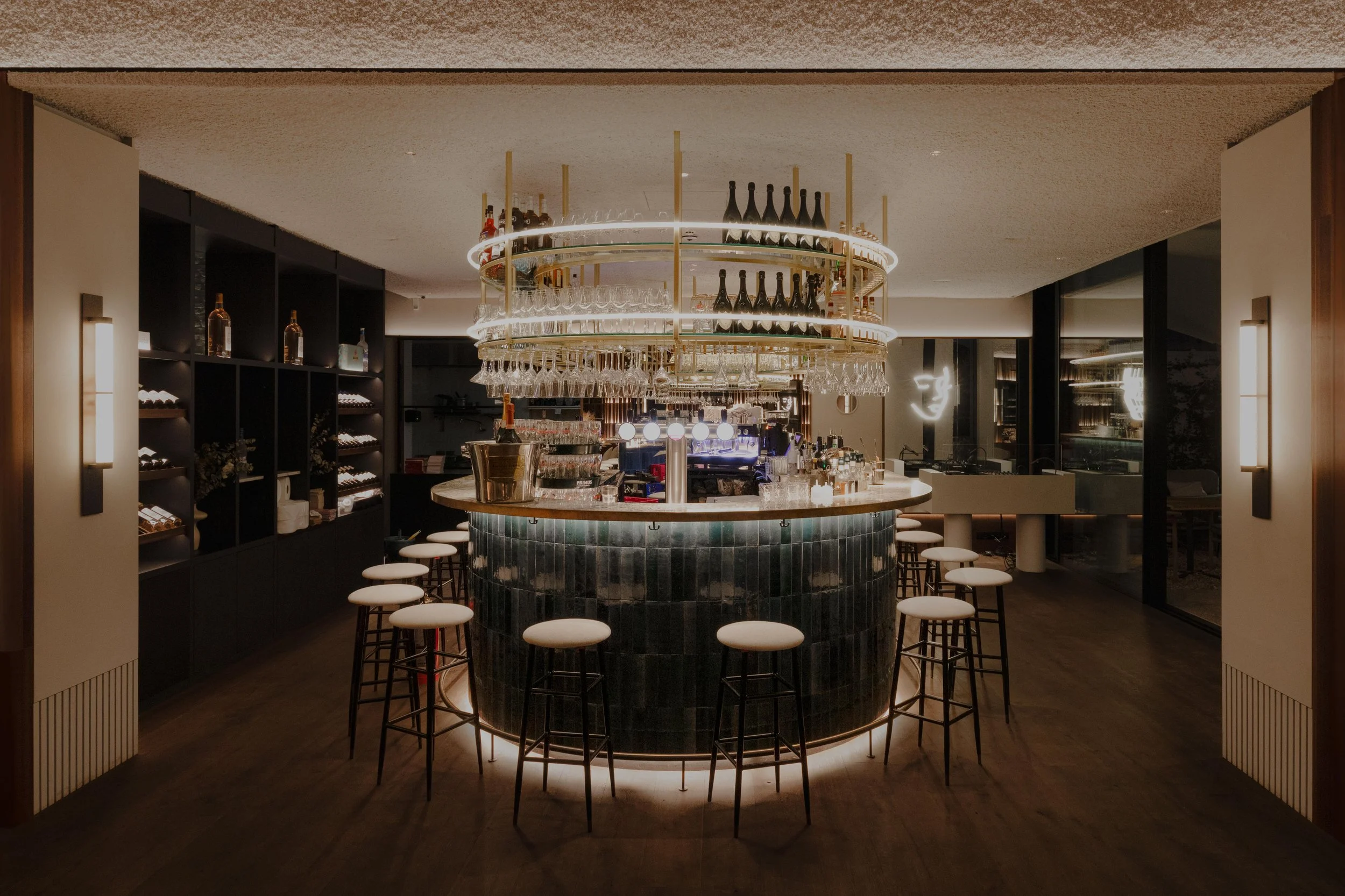 Babette Latem — Cristina Robina