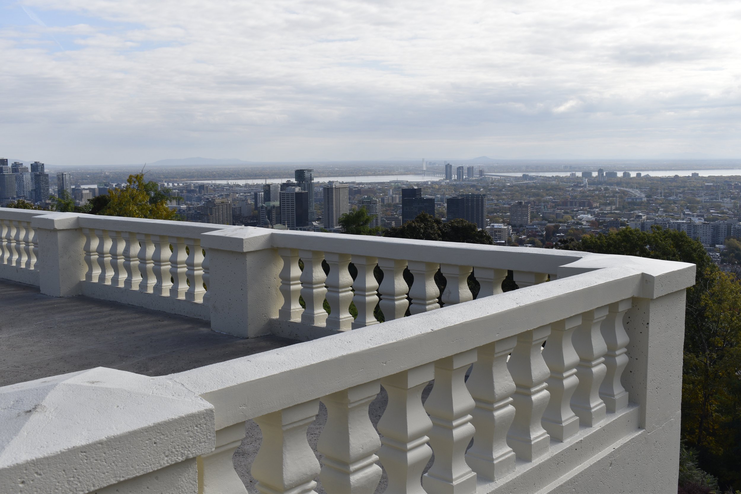 Summit Circle — Sym-Tech Béton Préfabriqué