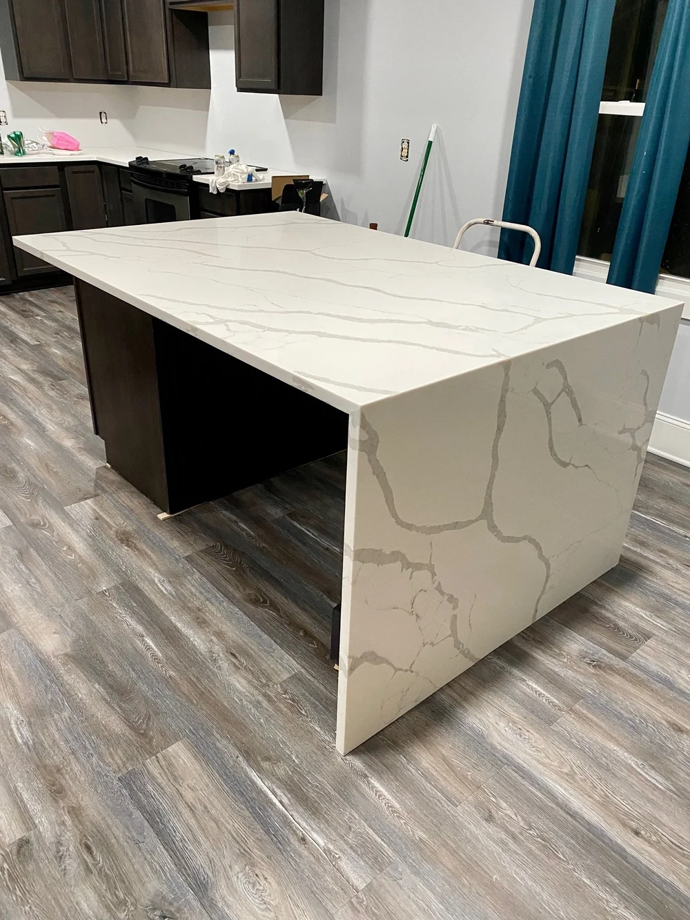 Services — SOLID WORLD STONEWOKS