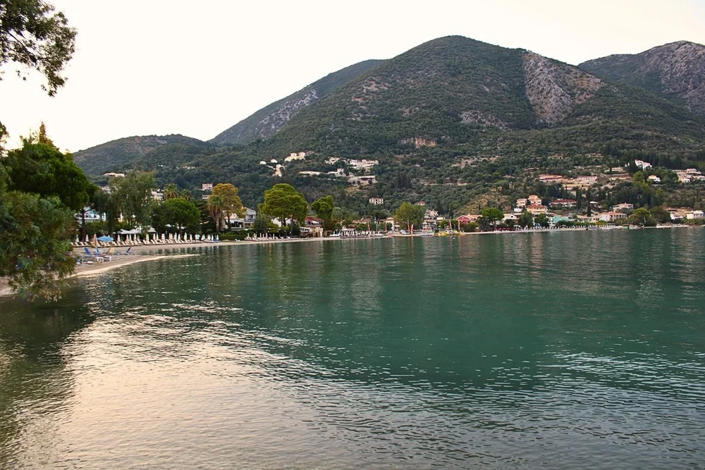 Nidri Lefkada • Highlights & Geheimtipps — GreekIslandHopping