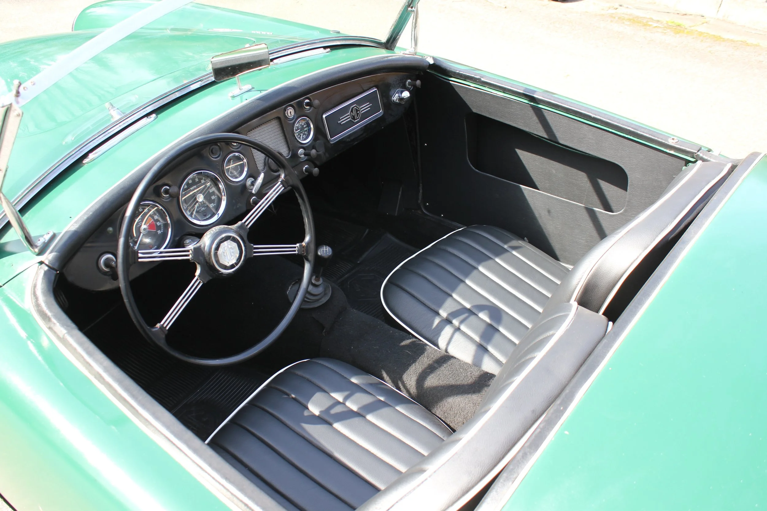 1961 MG MGA 1600 Roadster — Cosmopolitan Motors LLC