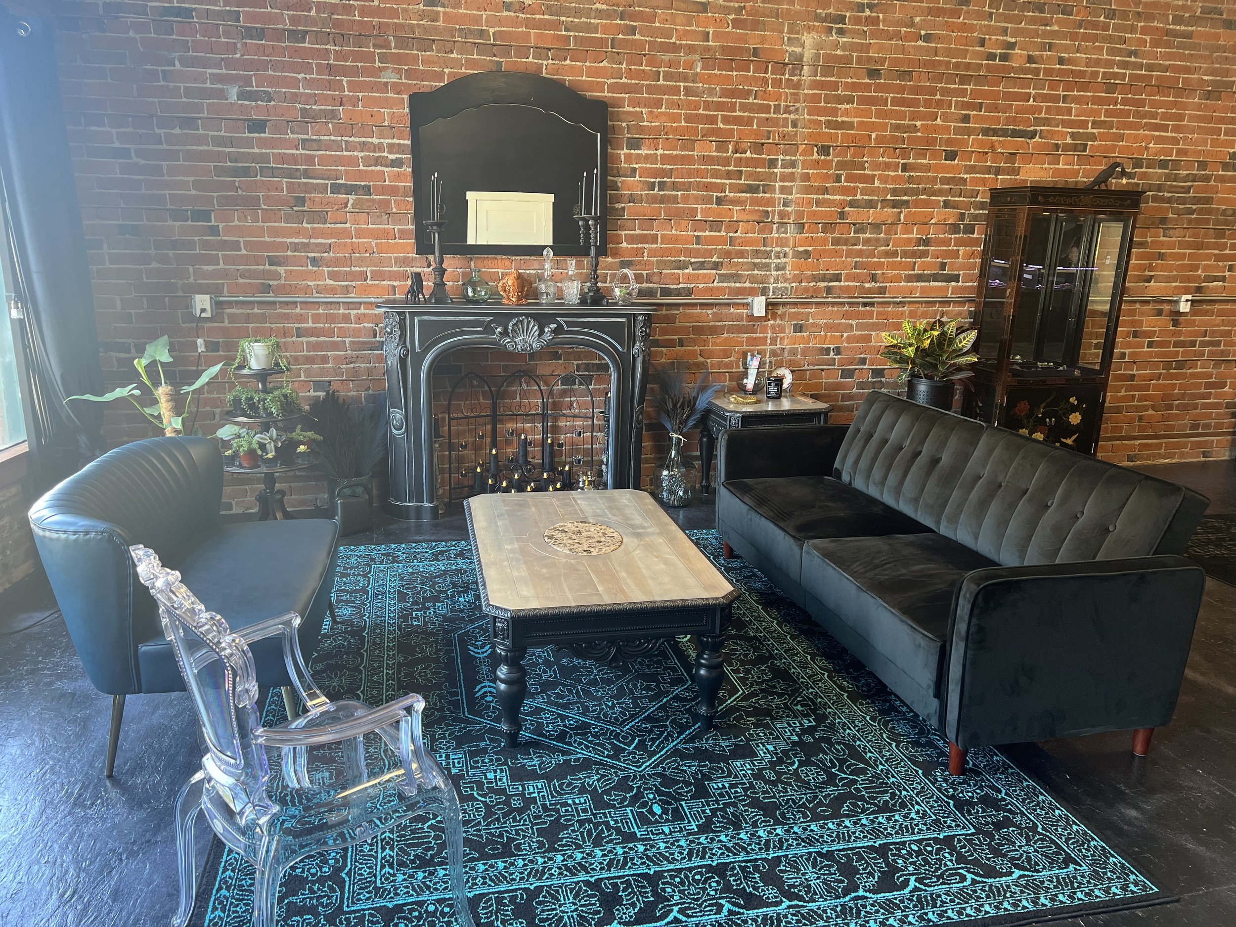 Contact — Obsidian Body Piercing & Fine Jewelry