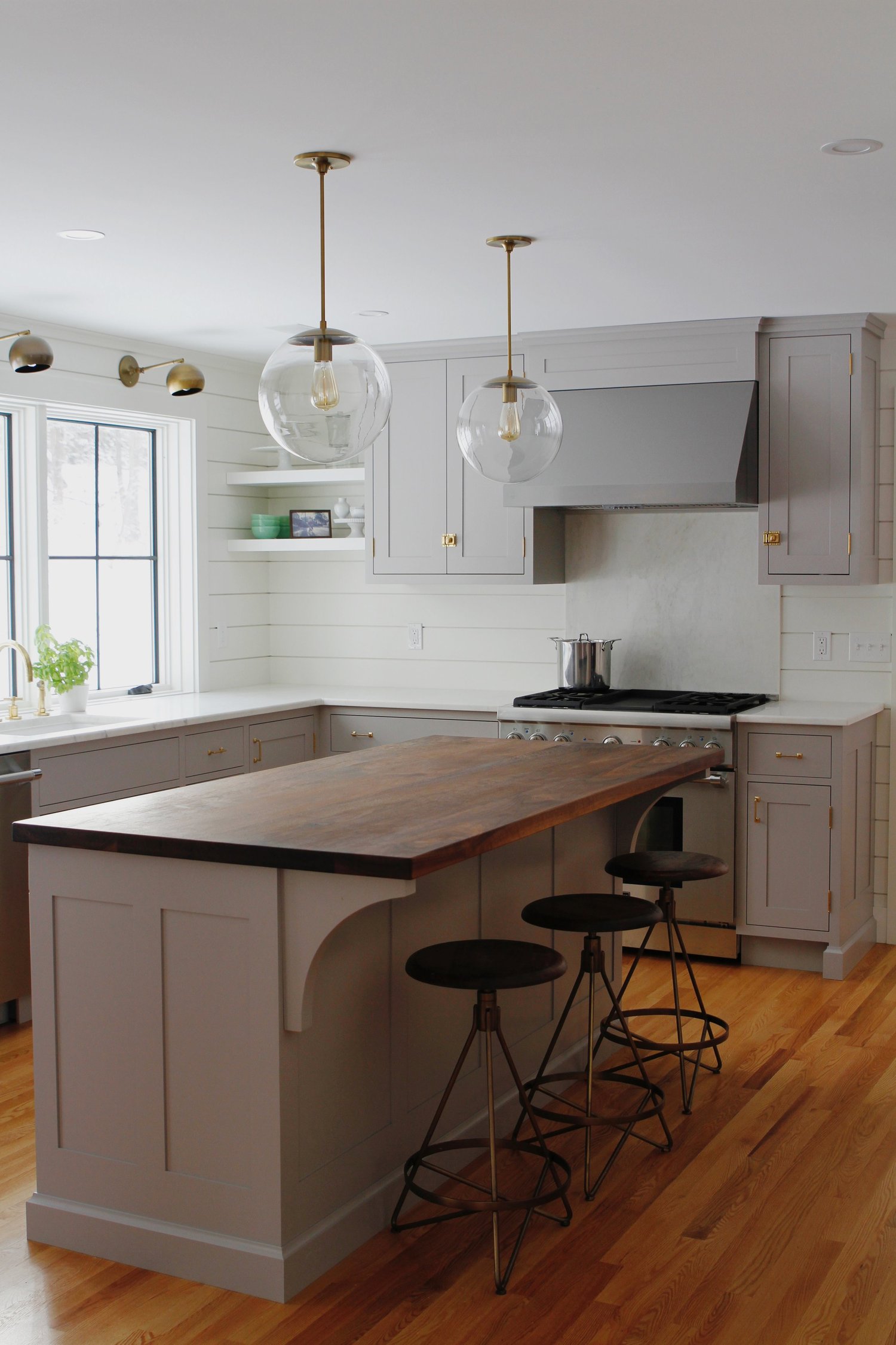 Maine-Based Custom Kitchen Cabinetry — Zoulamis Fine Woodworking