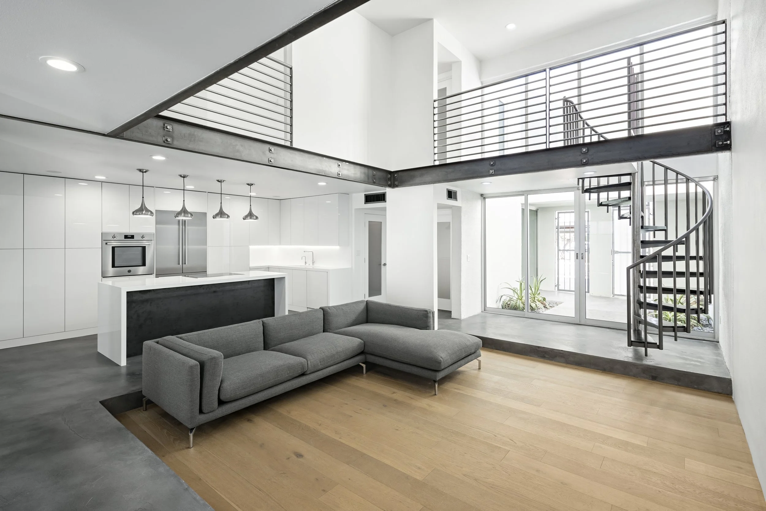 What Features Define a Modern Luxury Custom Home in Today’s Market ...