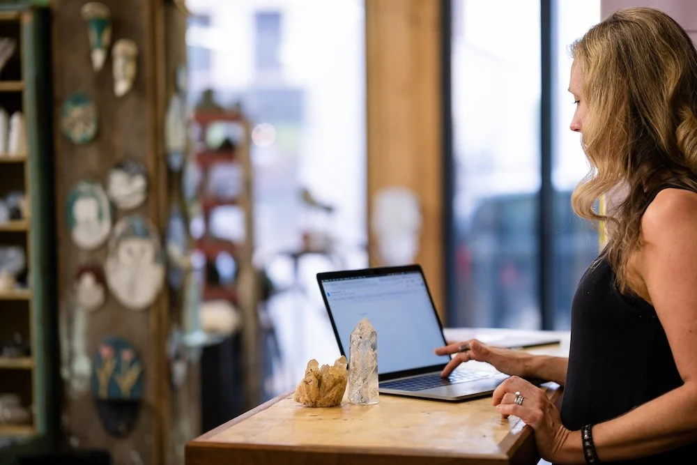 Jacqueline Fisch Author and Intuitive Writing Coach | Author & Intuitive Writing Coach