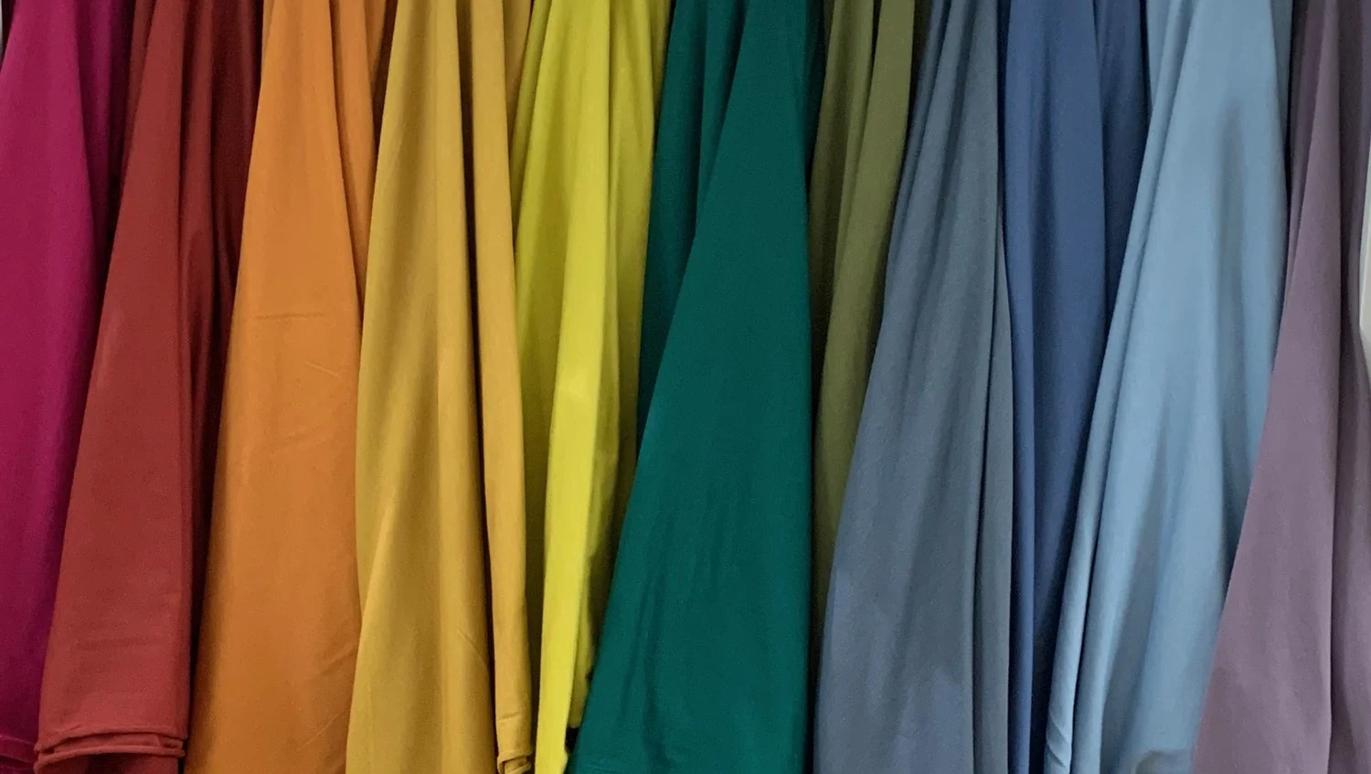 Knit Fabric Heaven: Soft & Stretchy Fabrics for Cozy Sewing Projects ...
