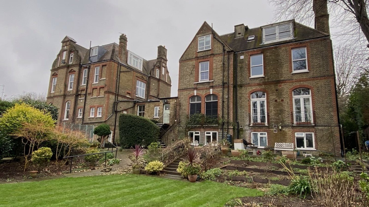 Image Gallery — Bow House