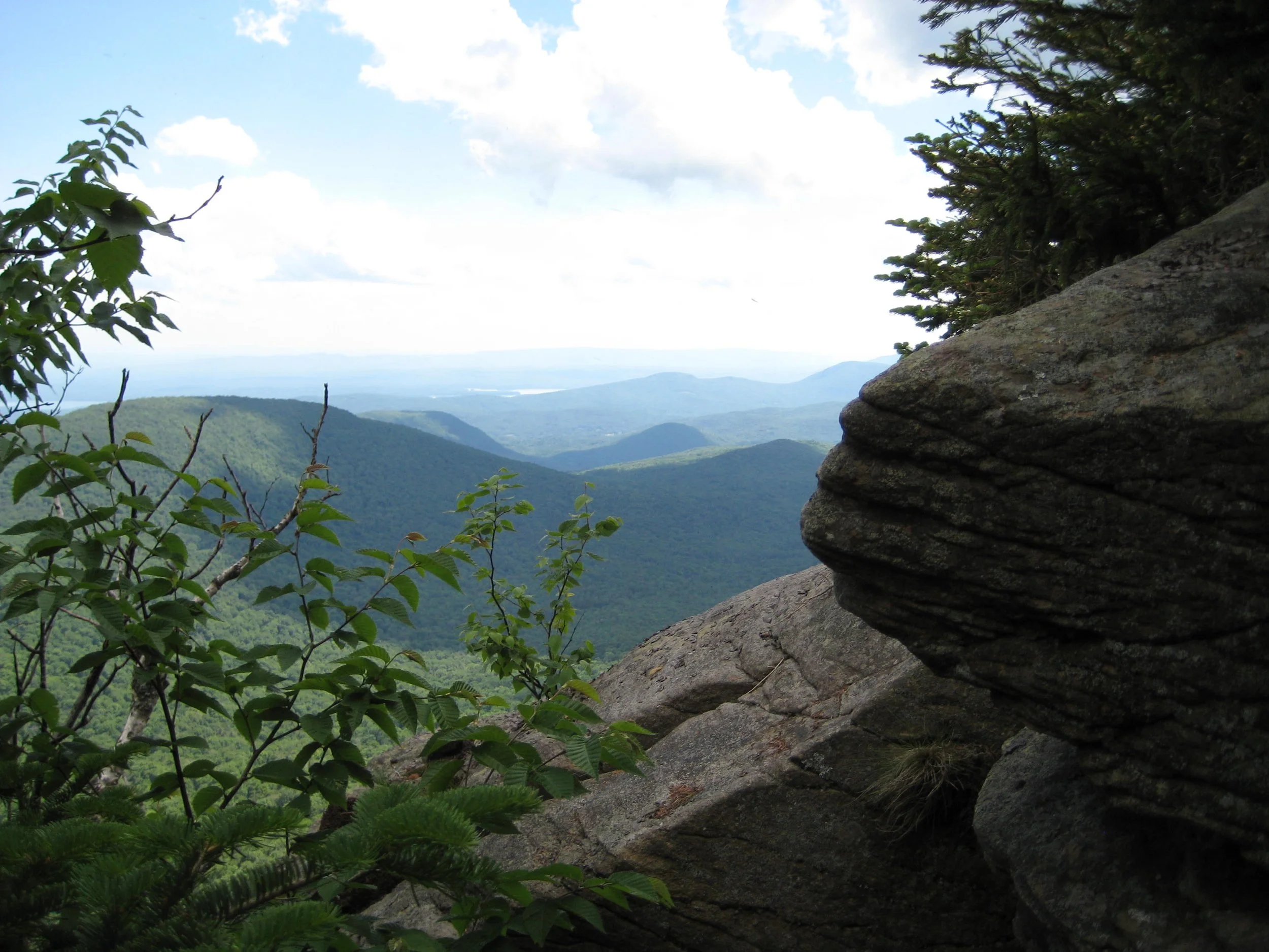 Hike Plateau, Sugarloaf, Twin, & Indian Head Mountains — Catskill Mountain Club