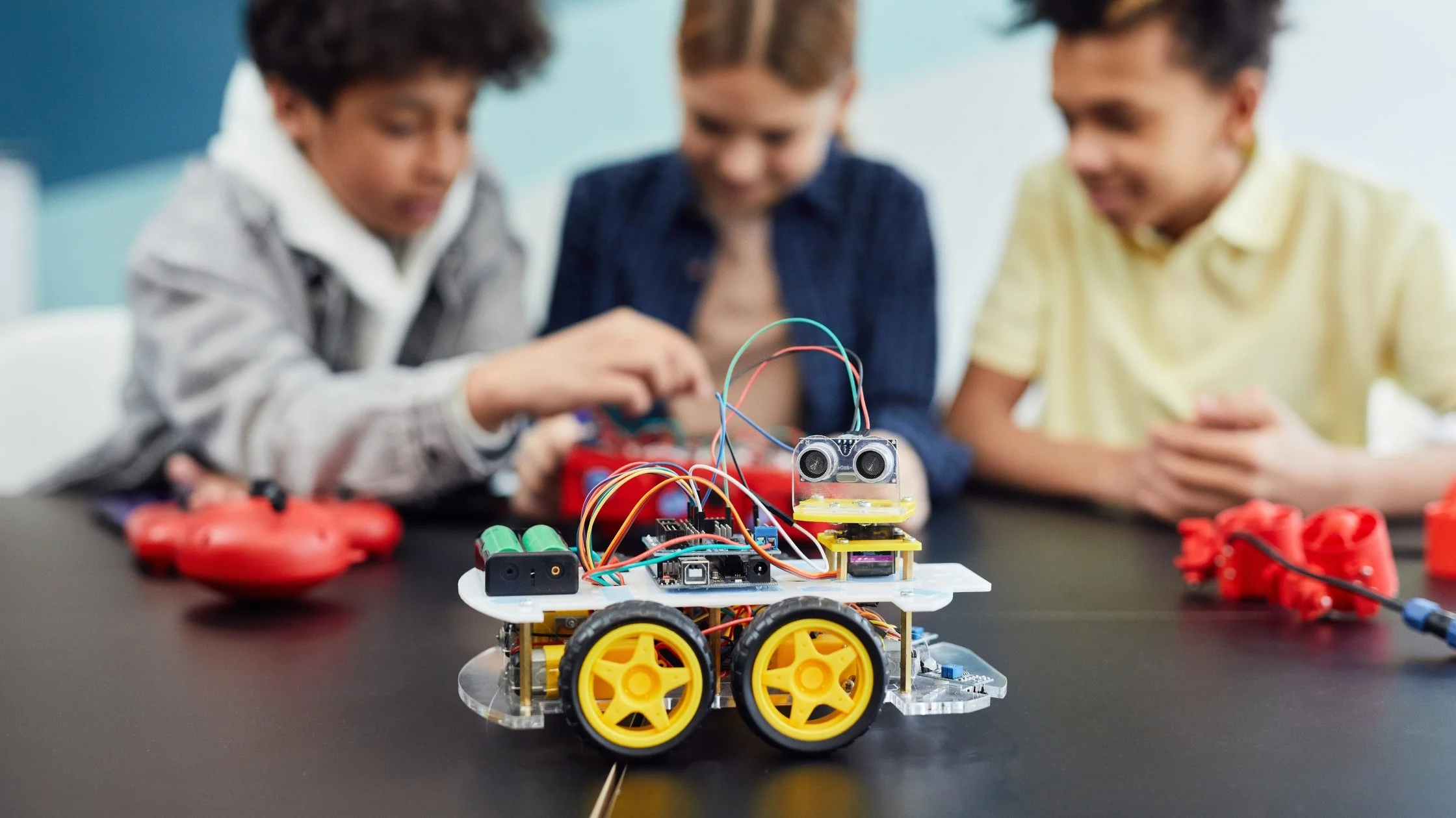 The Best Robotics Kits for High School Students — Stemblazers ...