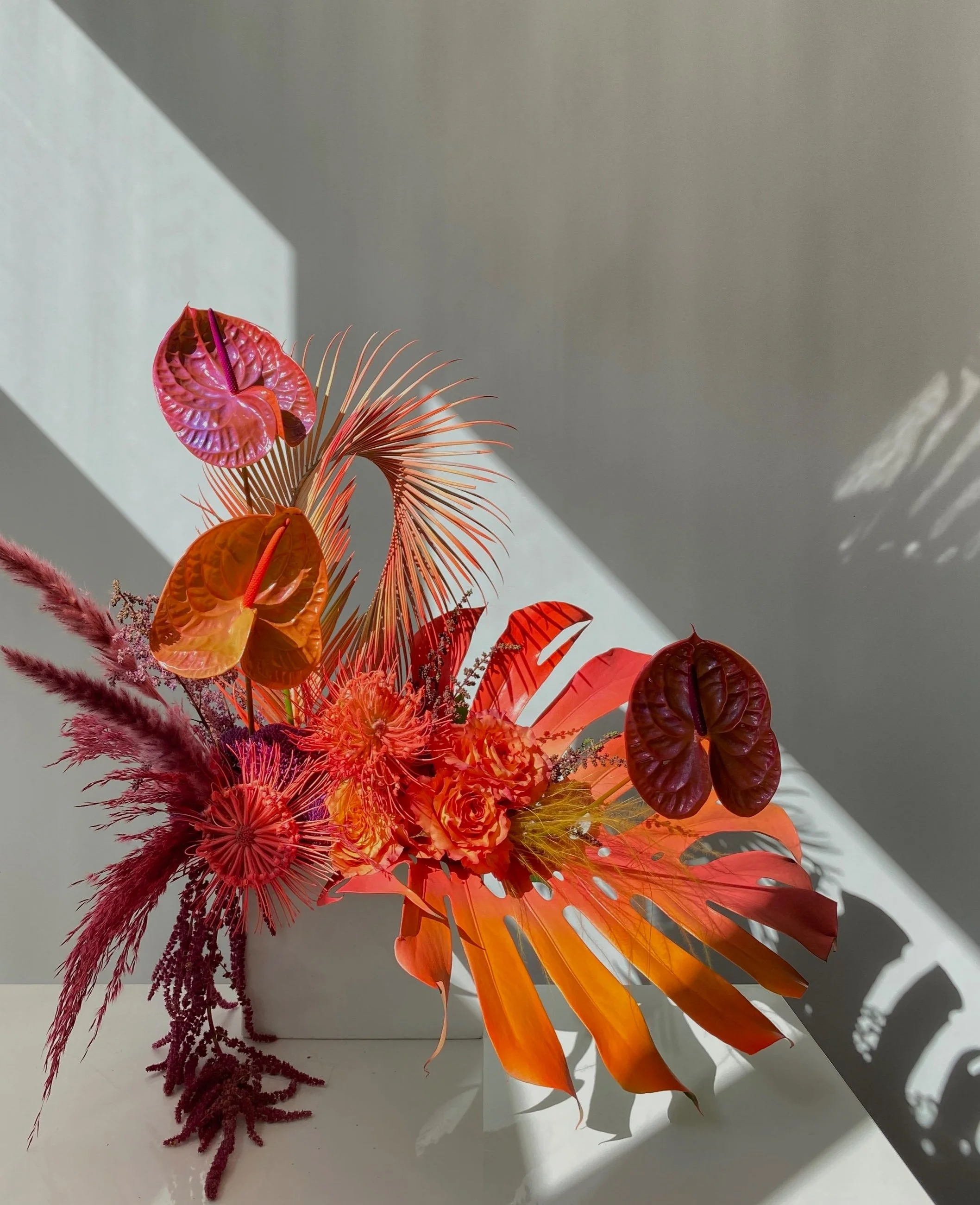 FLORALS + GIFTS — luna design studios