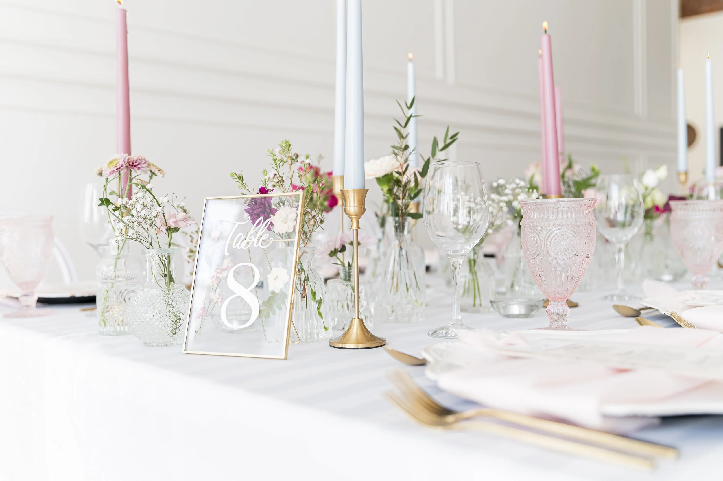 Duchess Calligraphy – Calgary Wedding Signage & Calligraphy Studio