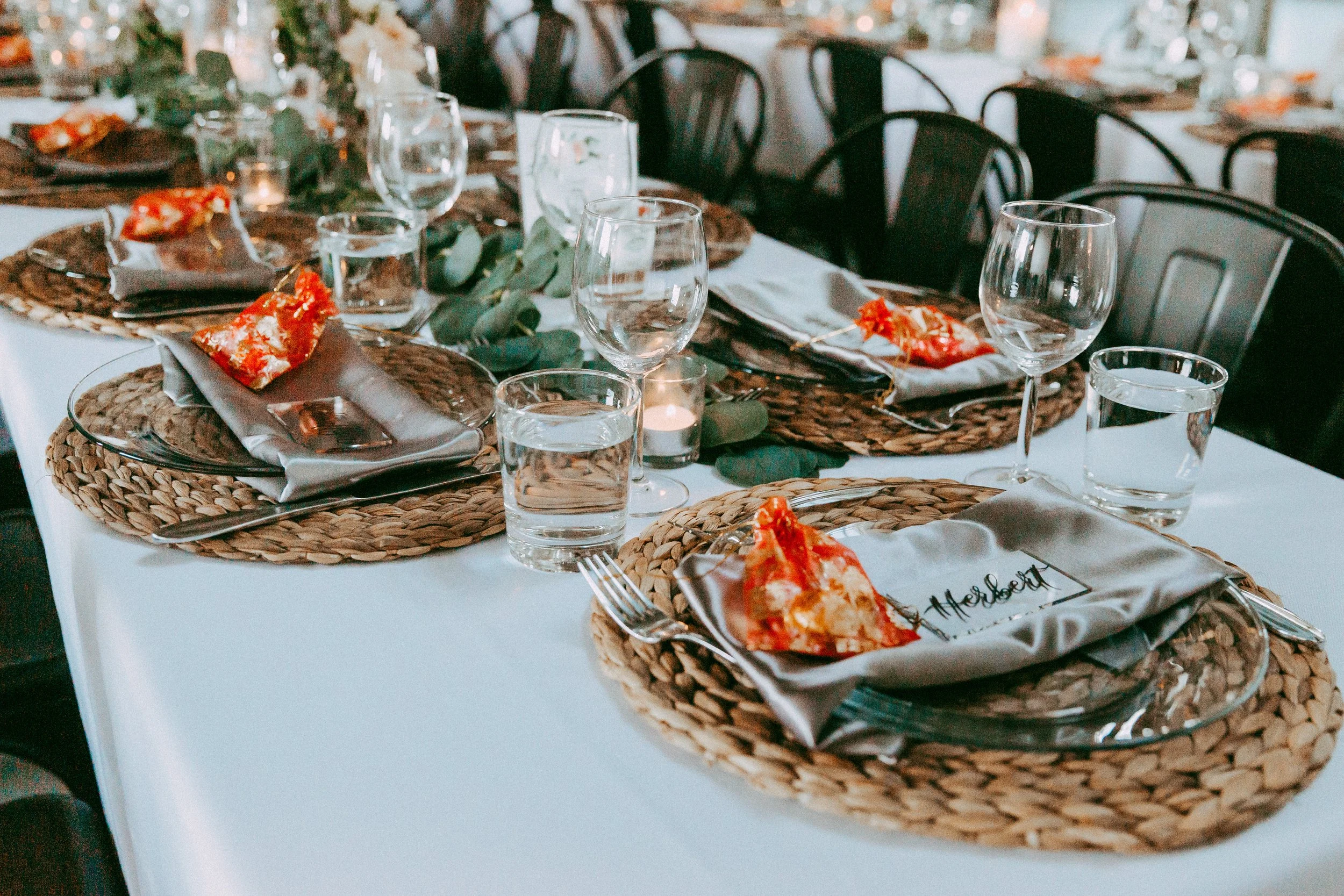 Duchess Calligraphy - Calgary Wedding Calligrapher & Custom Wedding Signage