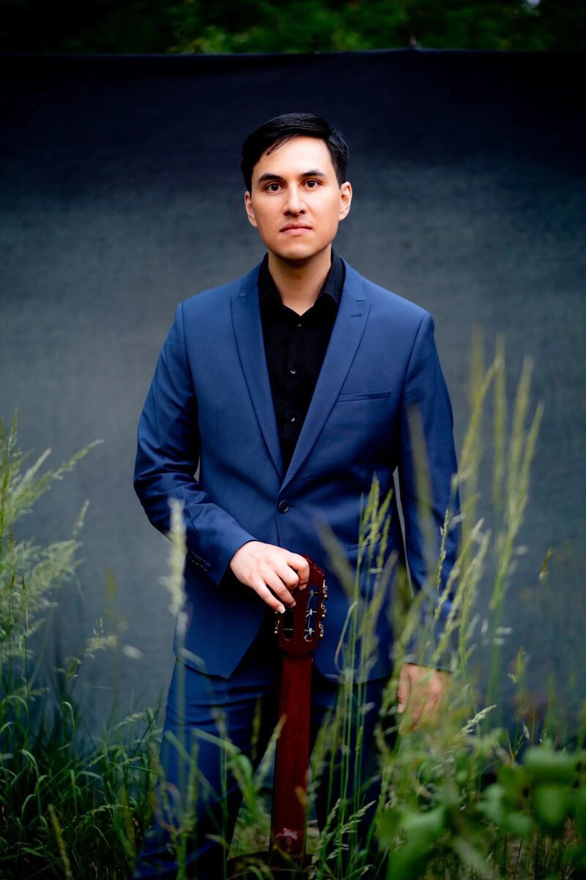 Gallery — Jesse Flowers Classical Guitarist