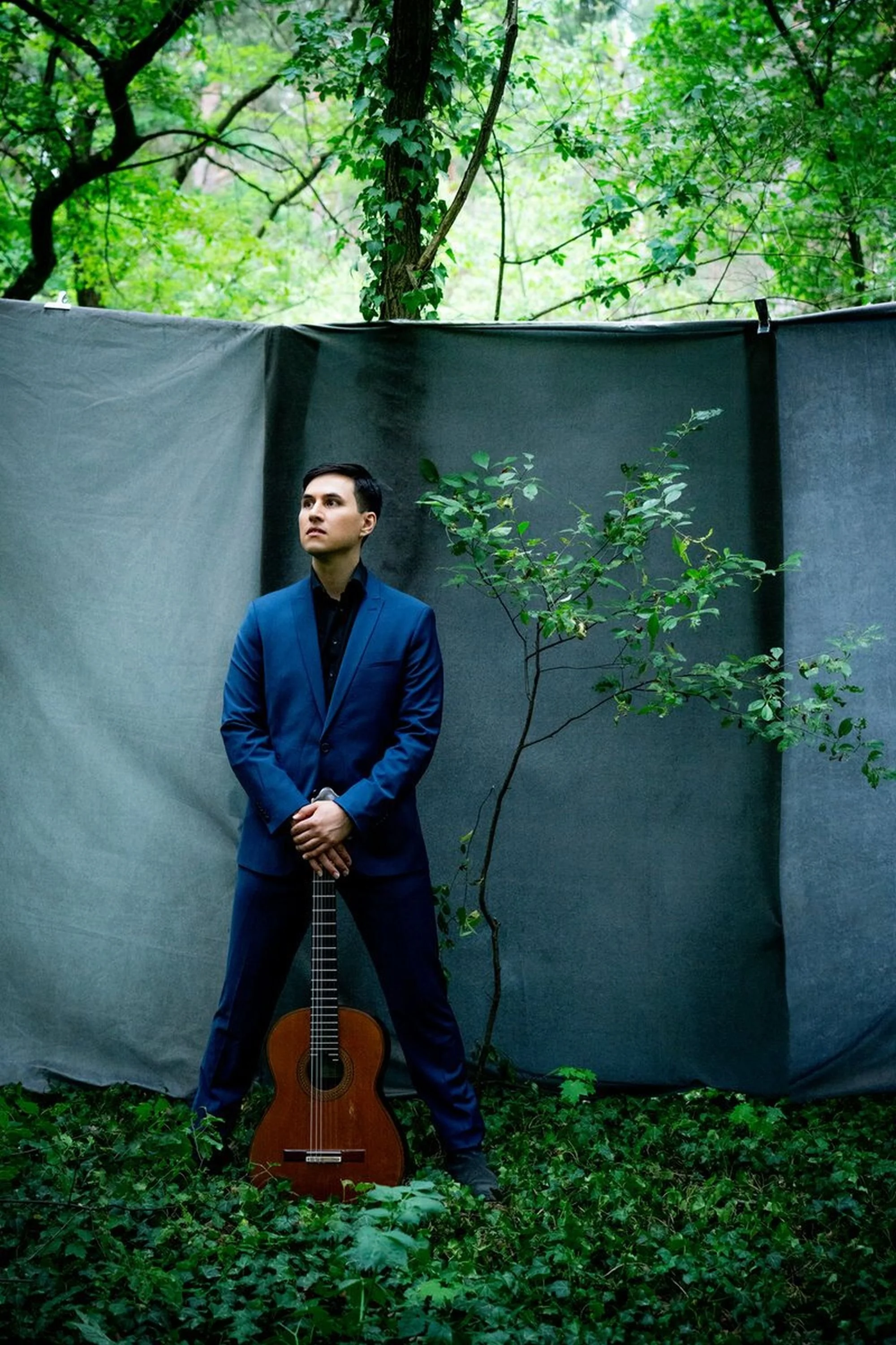Gallery — Jesse Flowers Classical Guitarist