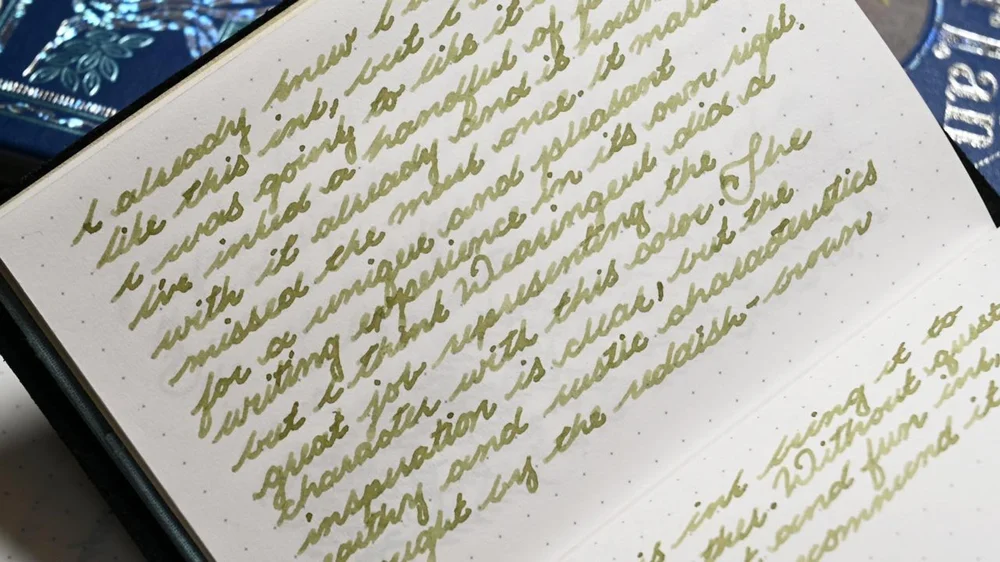 Wearingeul Peter Pan - Ink Review