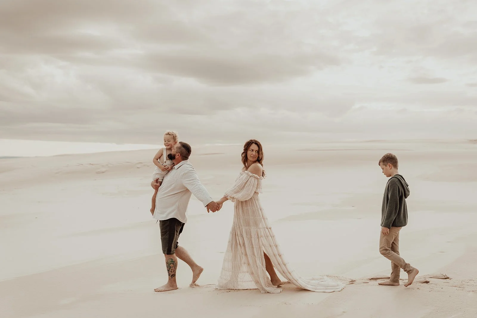 Mackay Family Photographer — The Wilde Collective