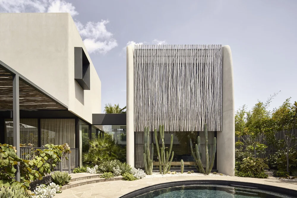 Luna House — LEETON POINTON