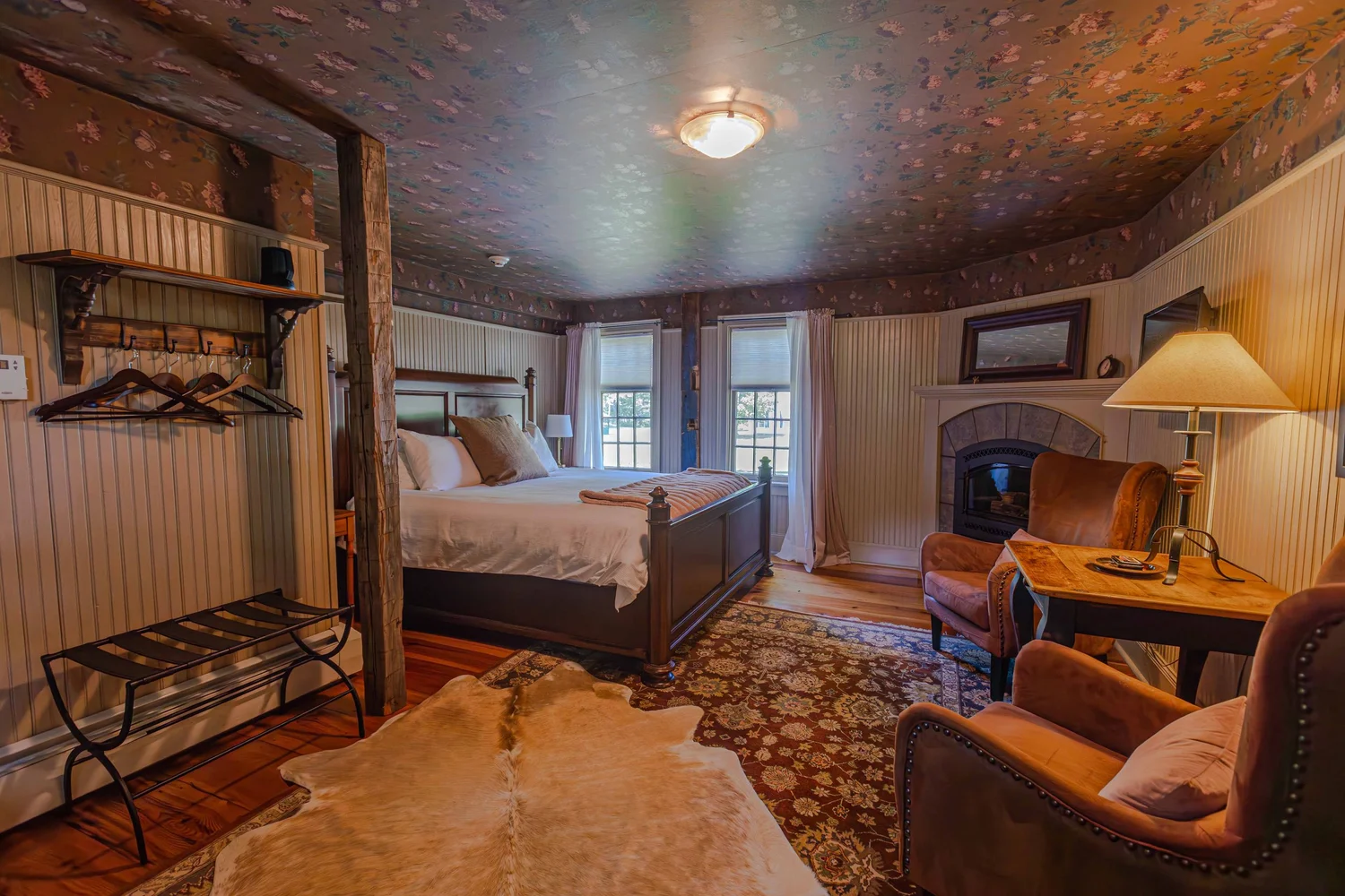 Rockwell's Retreat Rooms: Luxurious & Unique Accommodations in Vermont ...
