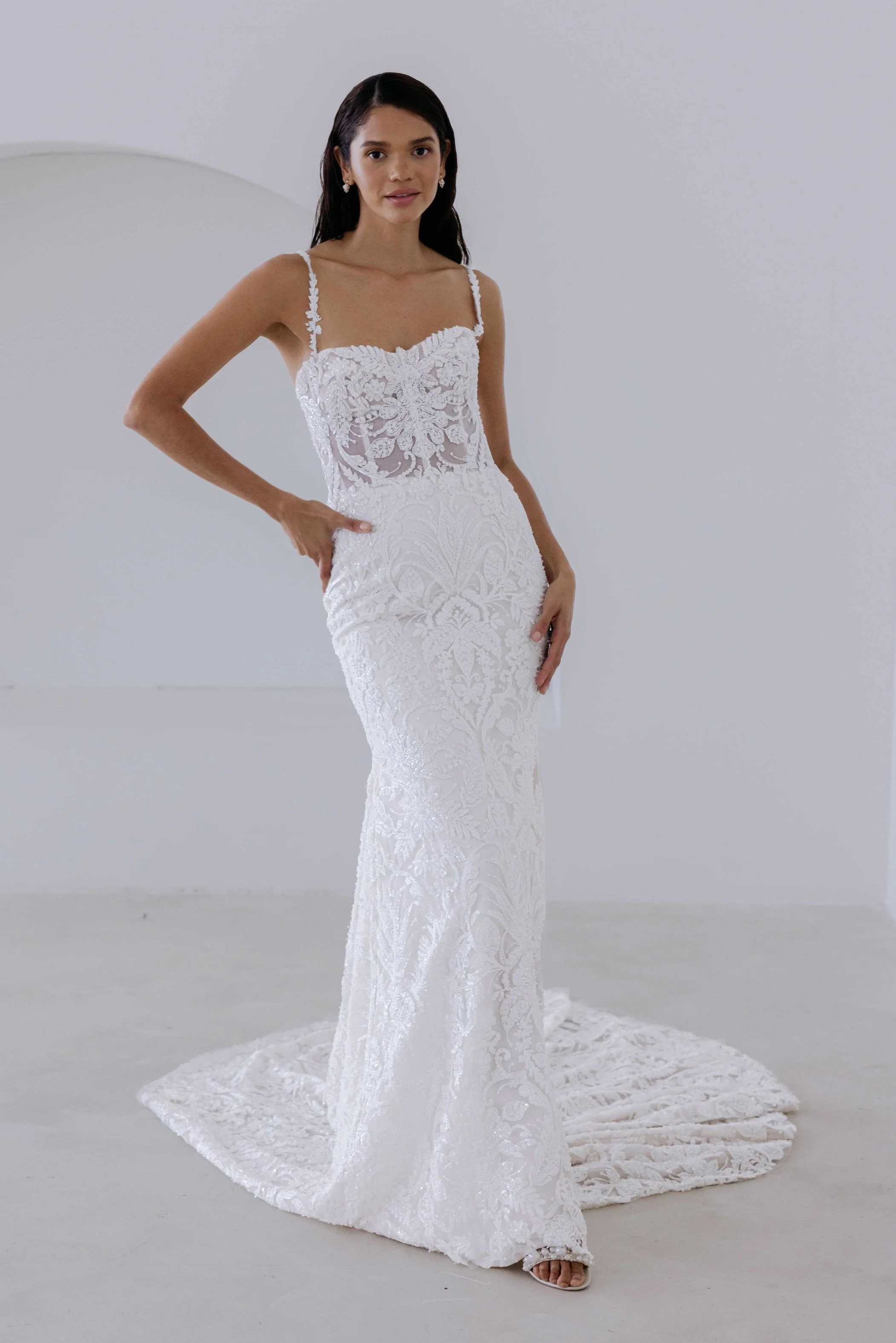 Alena Leena — Strike Bridal Bar