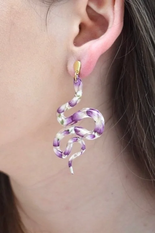 Real Pressed Flower Jewellery and Decor by Rose and Bramley