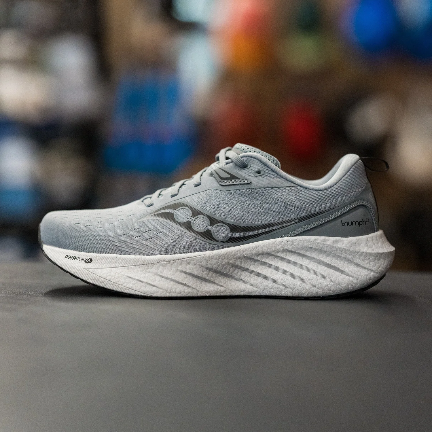 Saucony Mens — Run With Us