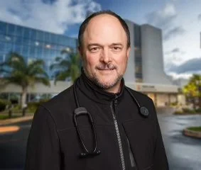 NEIL LOUWRENS MD