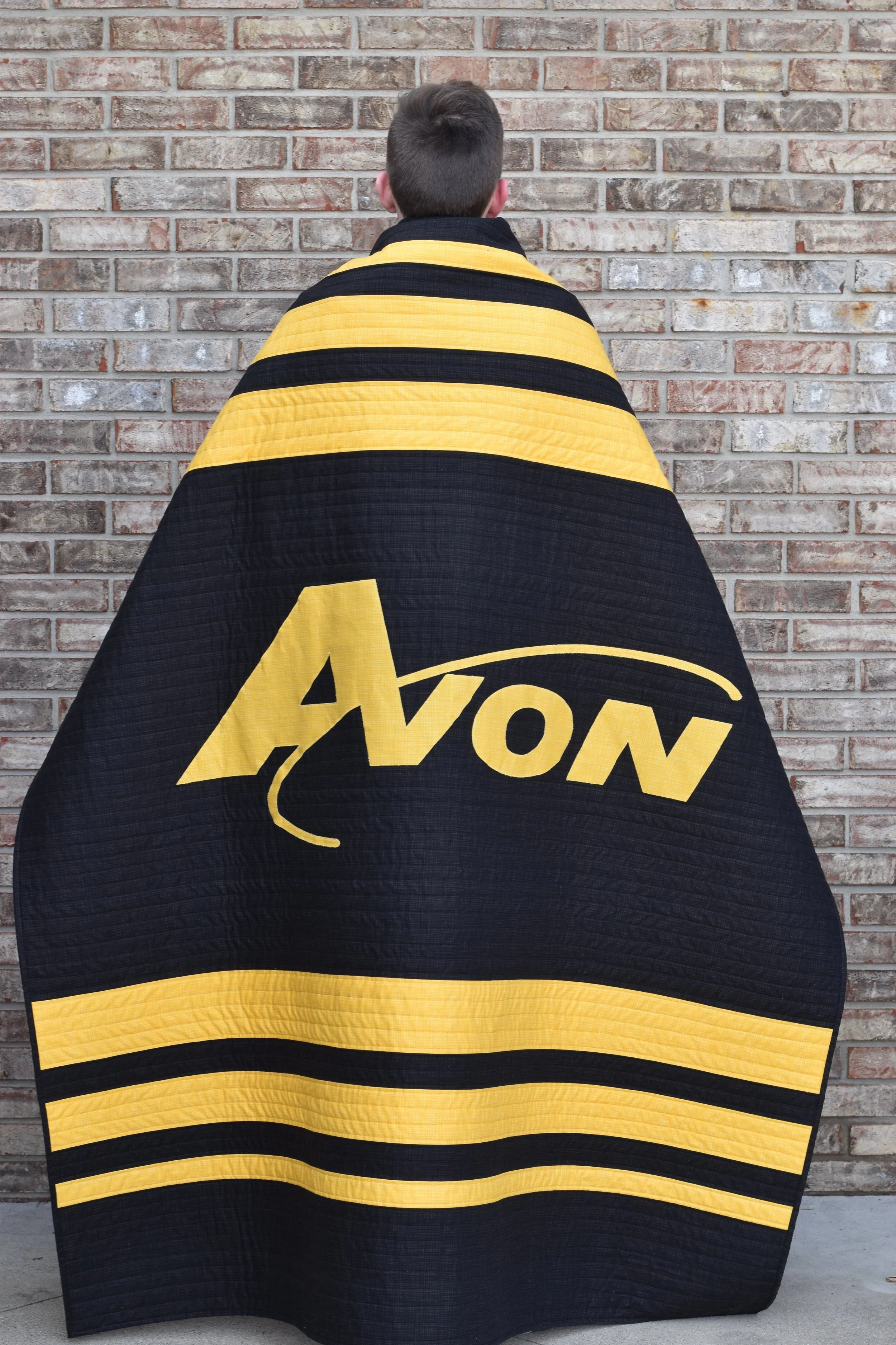 Stadium Quilt {FREE pattern for a beginner friendly striped quilt to ...