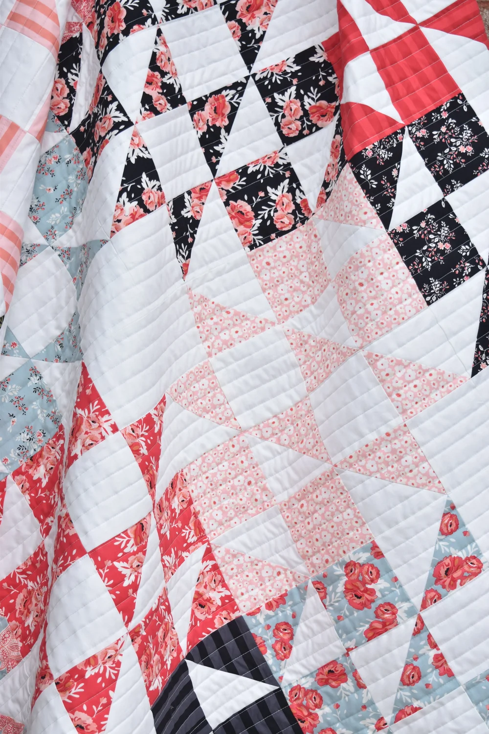 Ava Kate Daydreams Quilt {plus a tutorial and free pattern!} — Material ...