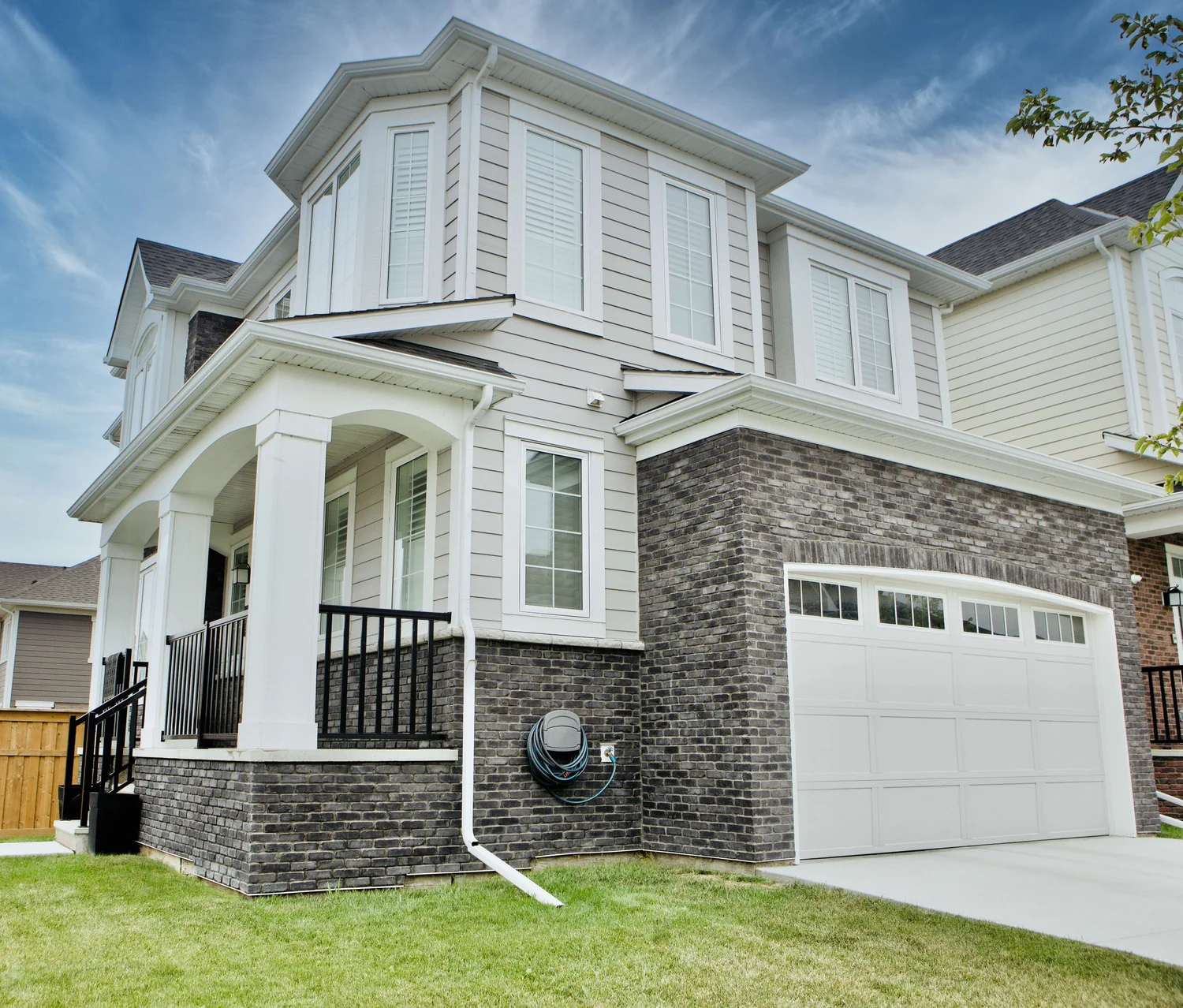 Aged Brick Veneer — Selkirk Stone, Inc. Premium Manufactured Stone ...