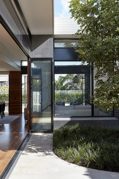 ASCOT — Tim Stewart Architects - Brisbane Architects
