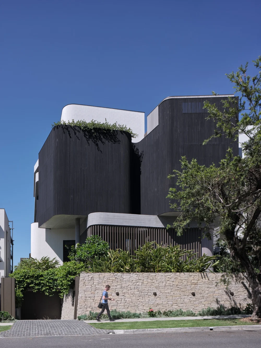 IRON HOUSE — Tim Stewart Architects - Brisbane Architects