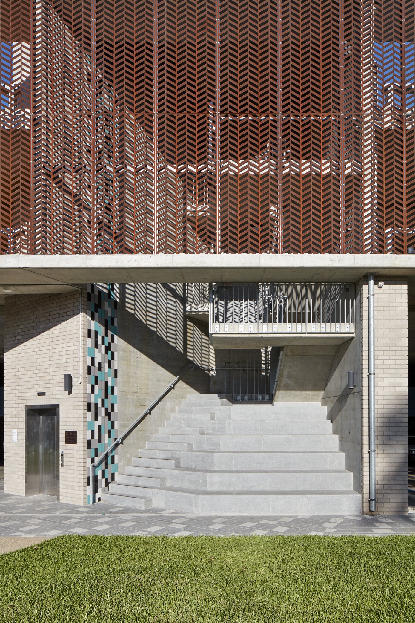 YEPPOON CAR PARK — Tim Stewart Architects - Brisbane Architects