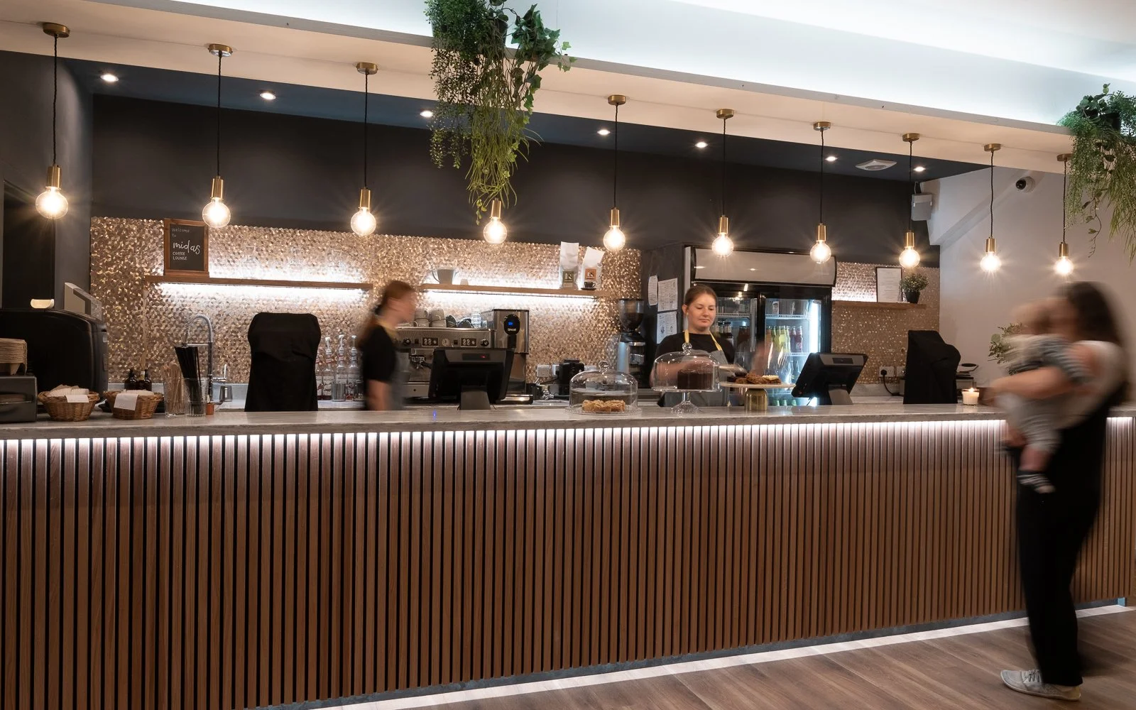 Midas Coffee Lounge — The Canalside