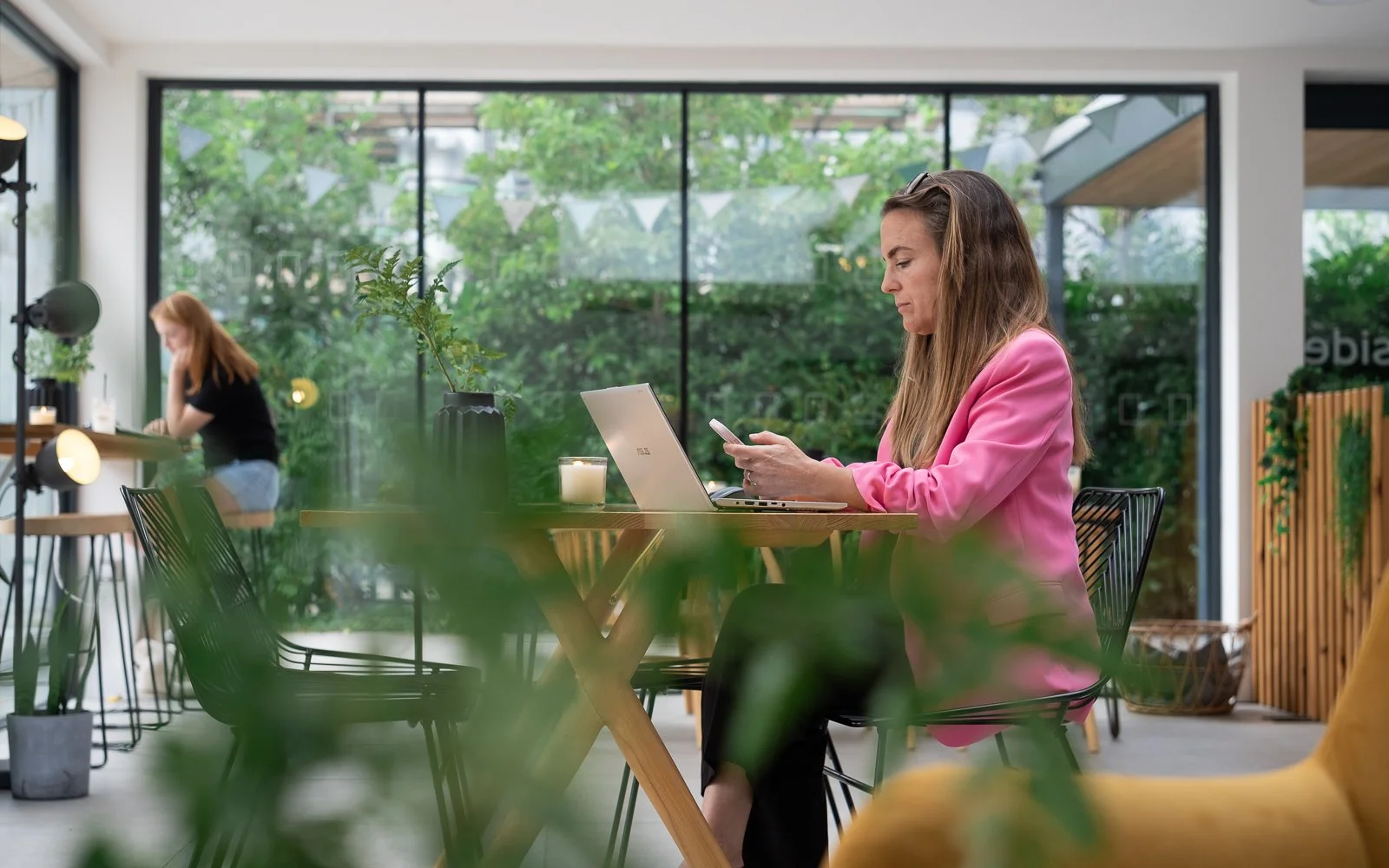 Midas Coffee Lounge — The Canalside