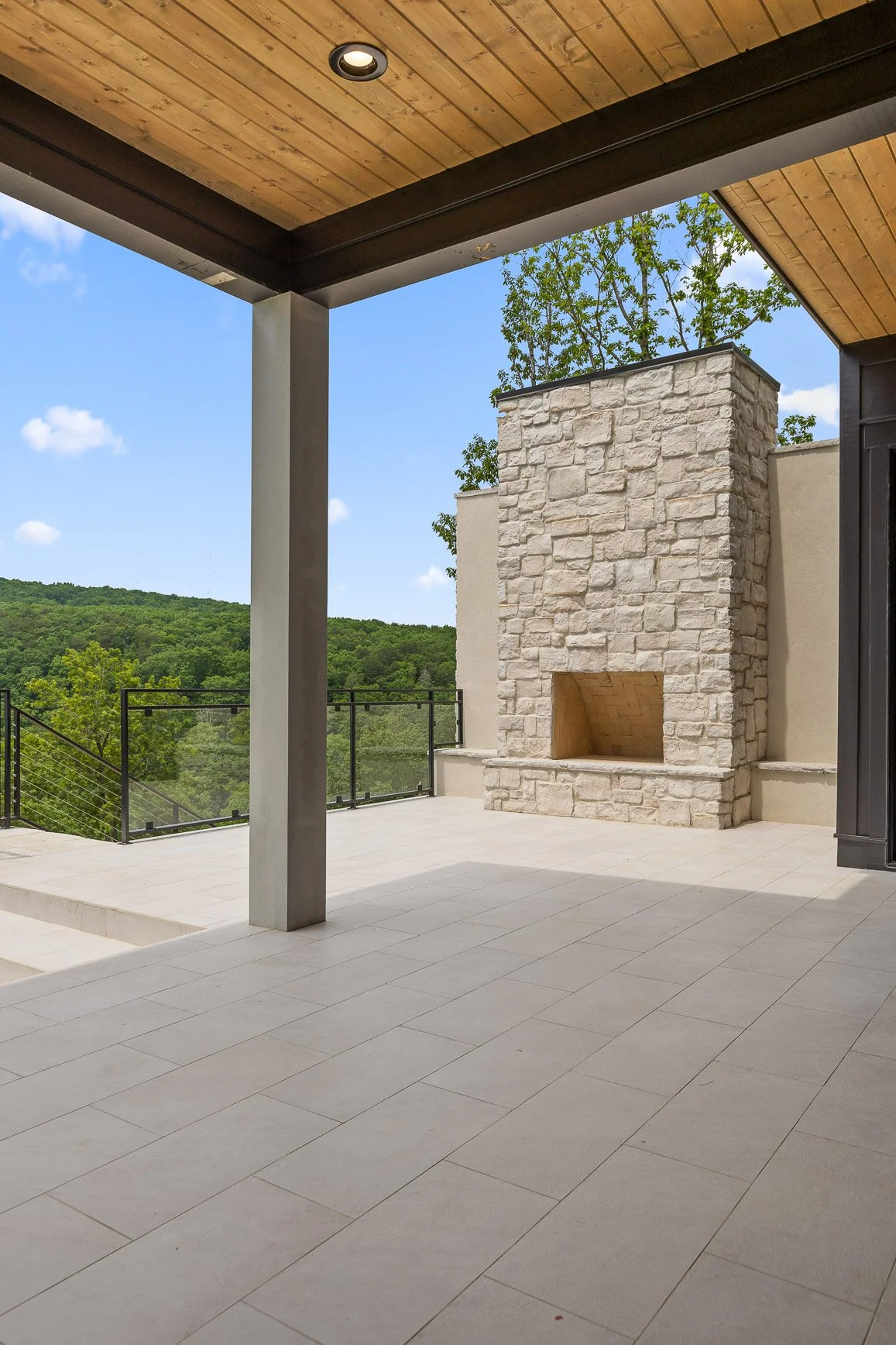 8130 Mountain Laurel Trail, Signal Mountain — Travis Close Homes