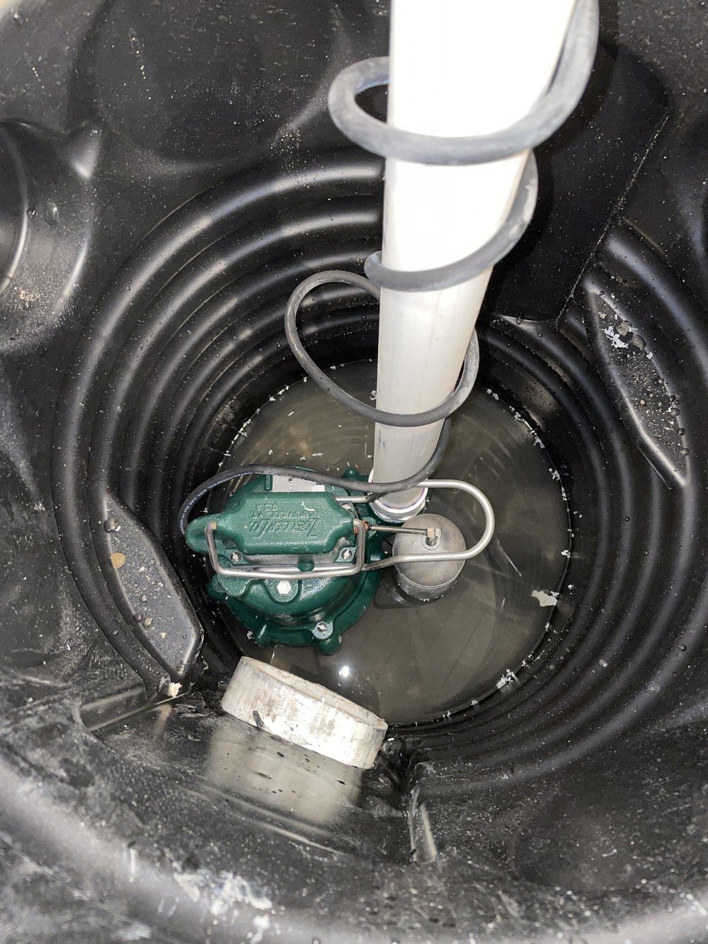 Sump Pumps — Universal Plumbing And Sewer, Inc.
