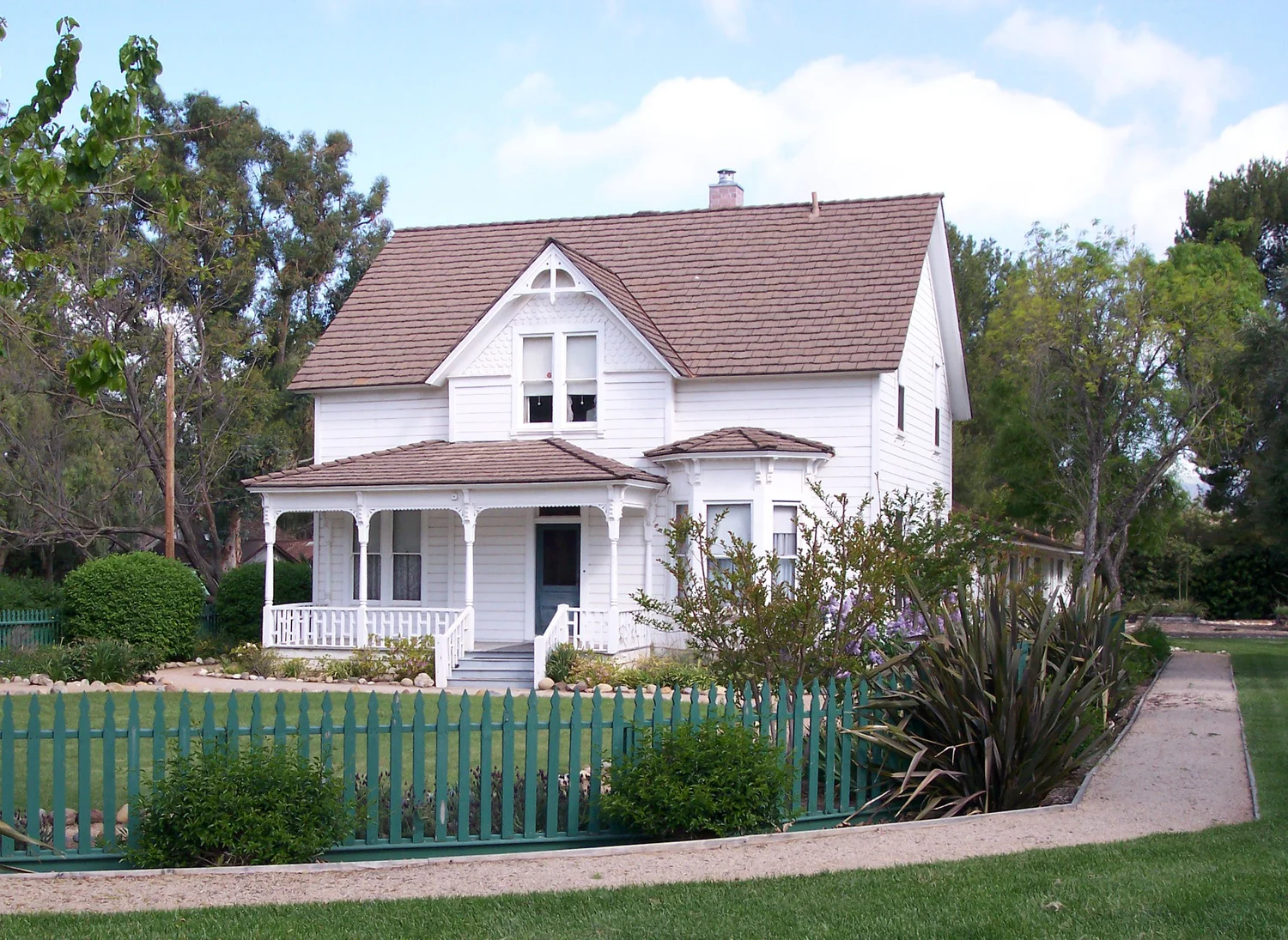 Strathearn Historical Park — The Leonis Adobe Museum