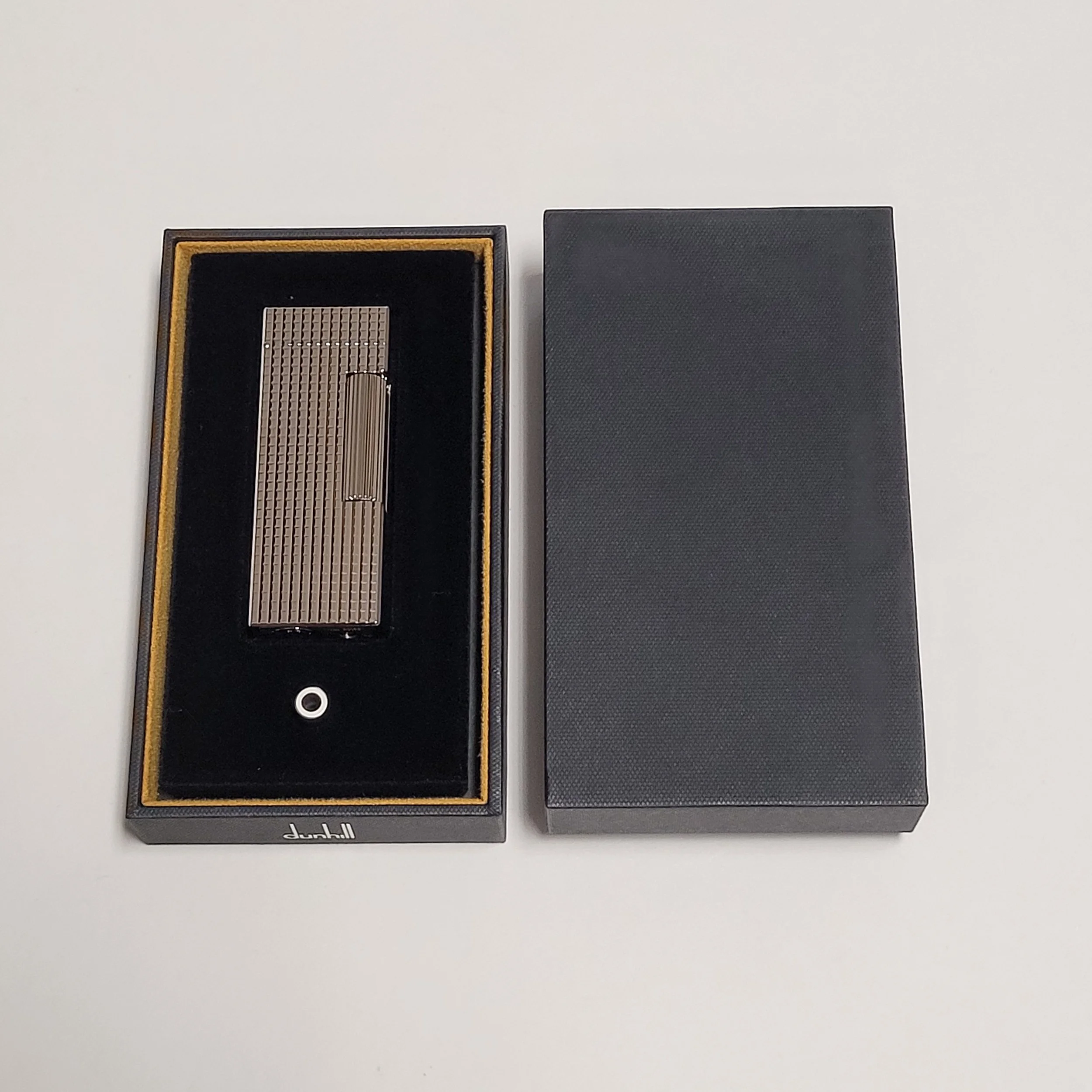 Alfred Dunhill THE WHITE SPOT Black Leather Lighter Case for Dunhill ...