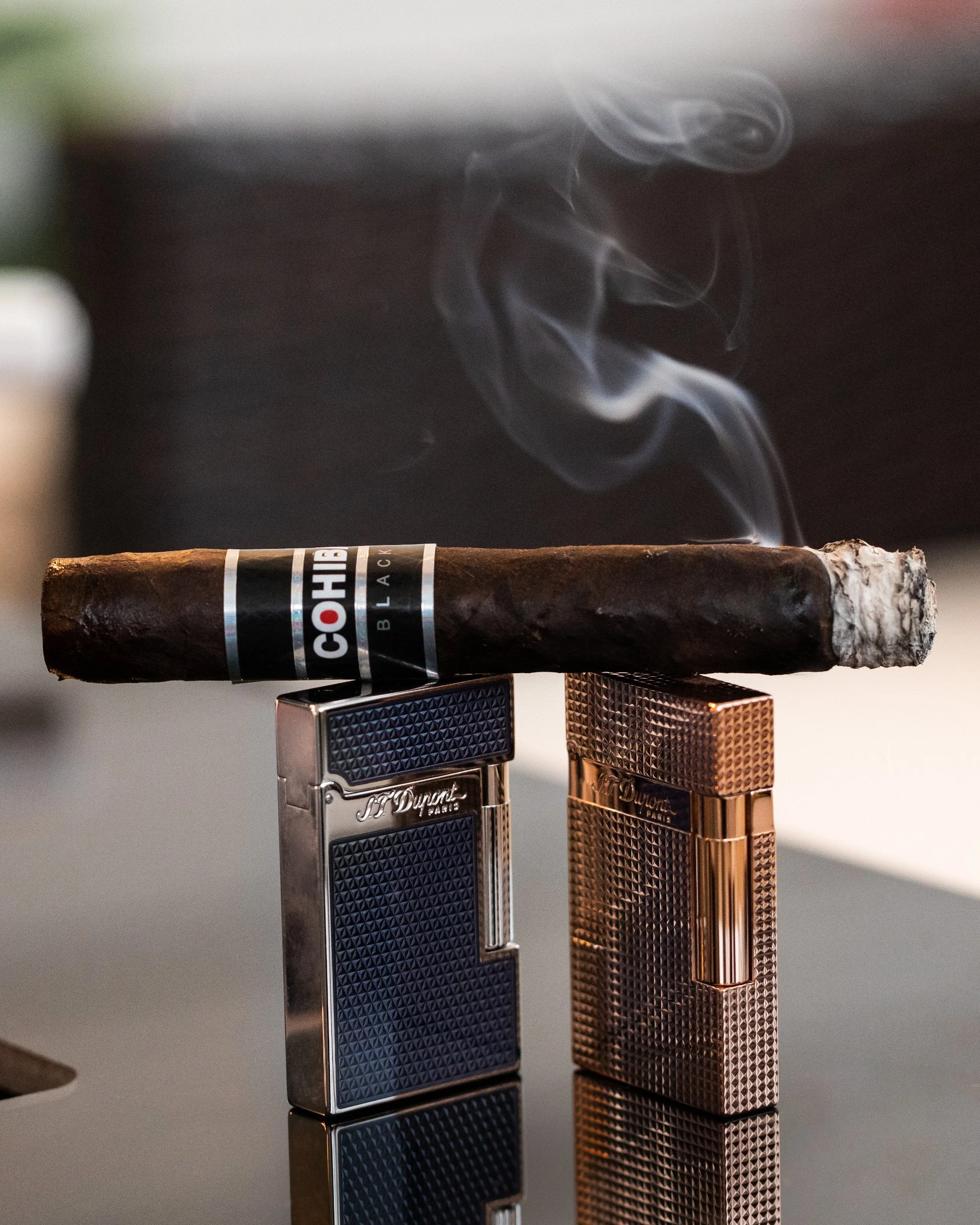 About Us — Elegant Lighters :: Selling & repairing high-end and vintage ...