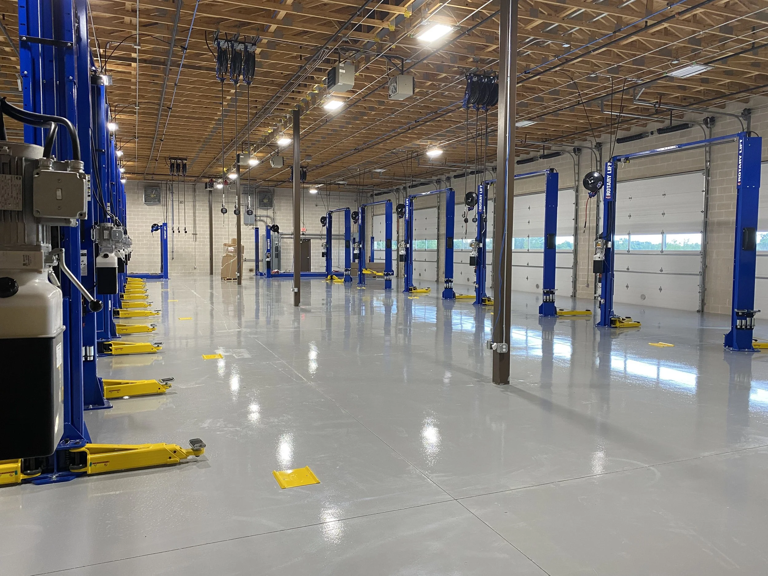 Commercial Epoxy Flooring | Upgrade Your Space Today — Diamondback Coatings