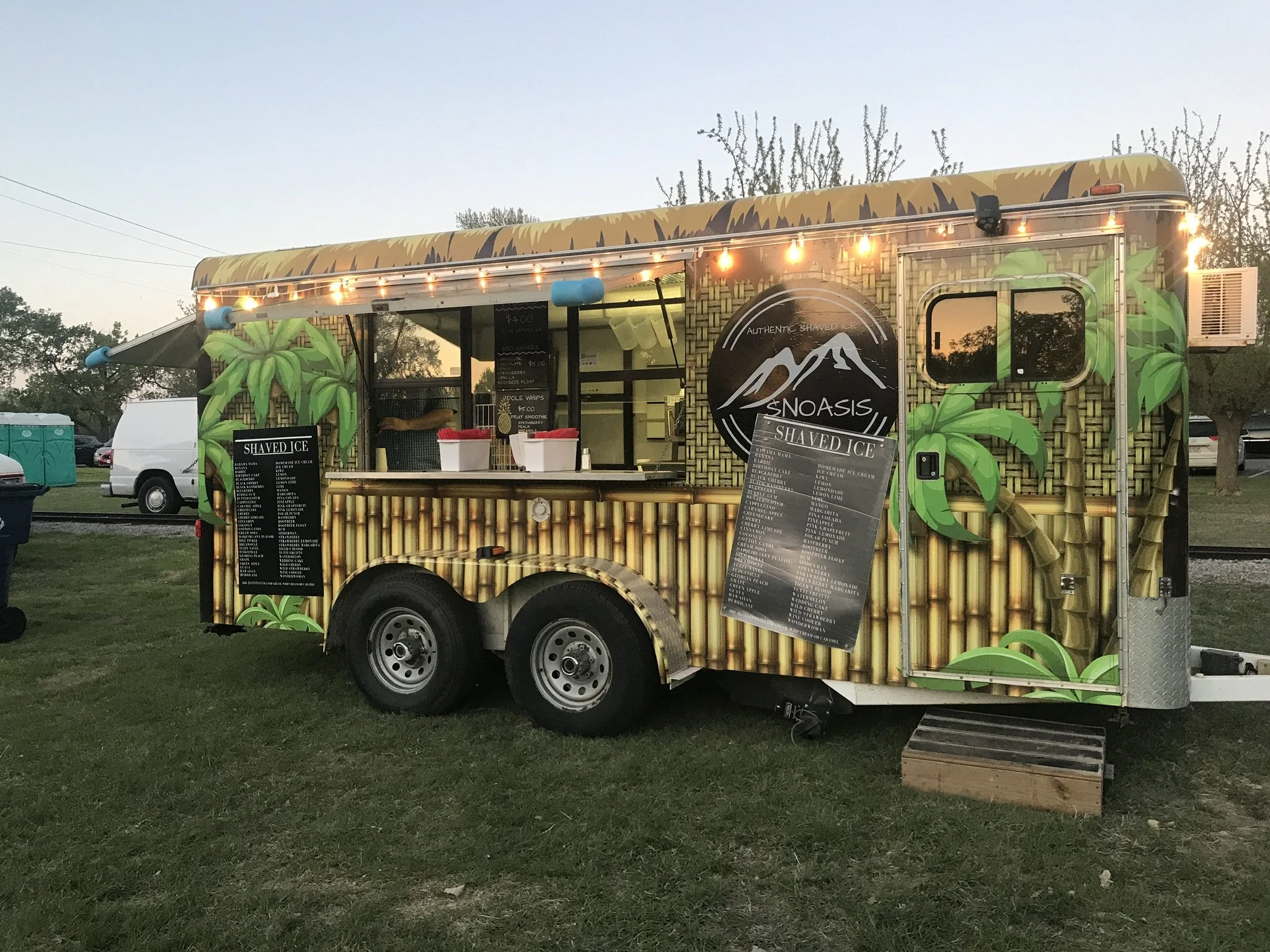 Mega Pines Mini Golf