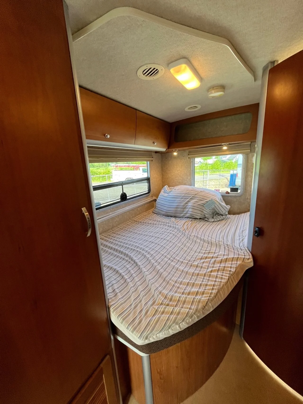 2008 Winnebago View 24J (Low Miles - Diesel) — Summit RV - Junction ...