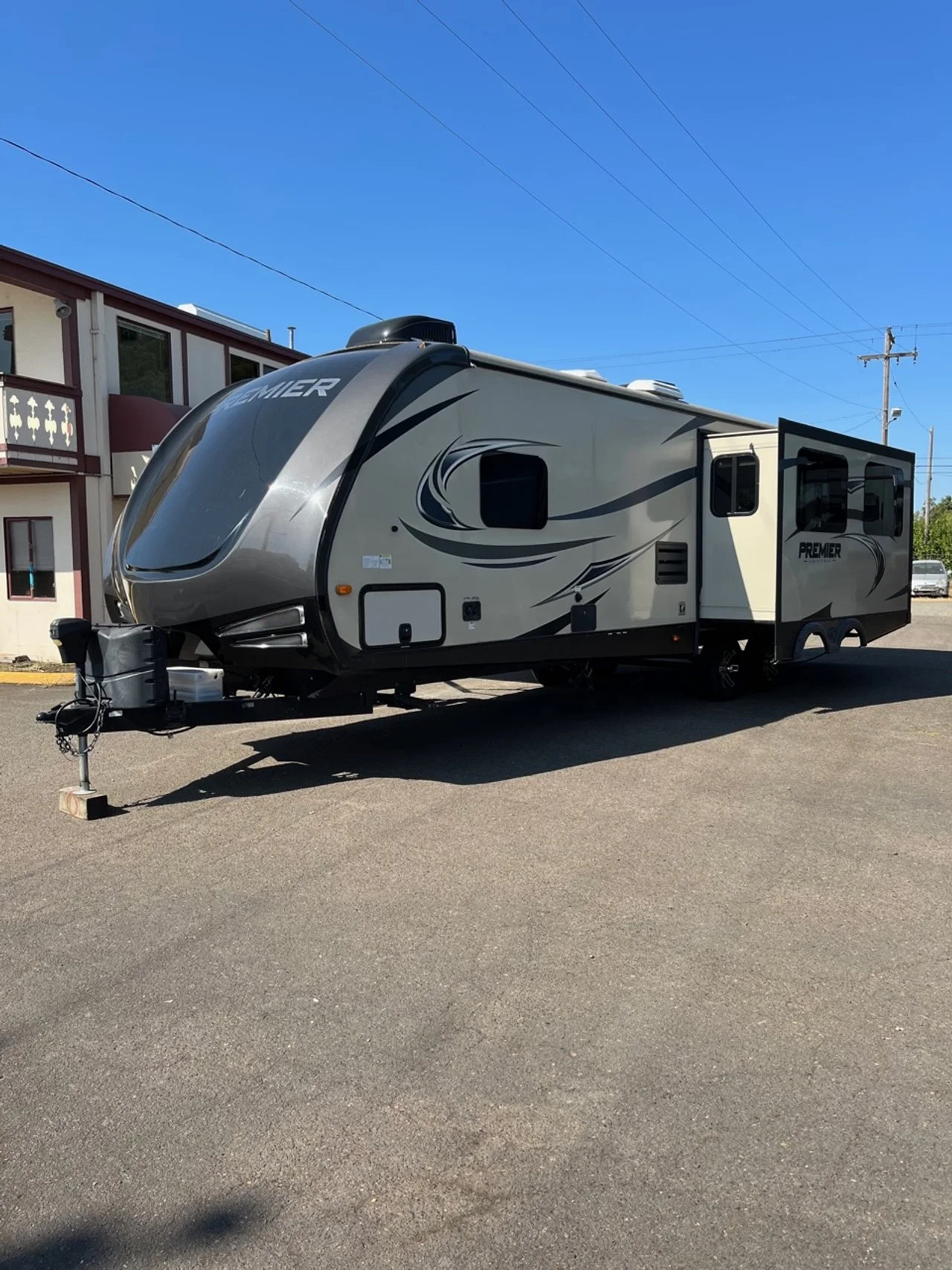 TRAVEL TRAILERS — Summit RV - Junction City, Oregon