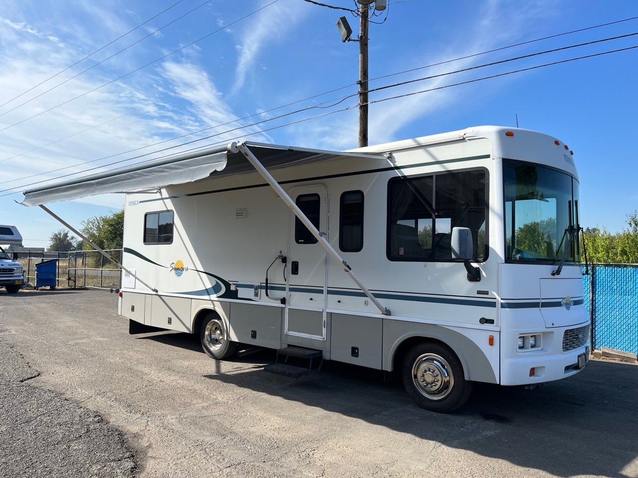 CLASS A MOTORHOMES — Summit RV - Junction City, Oregon