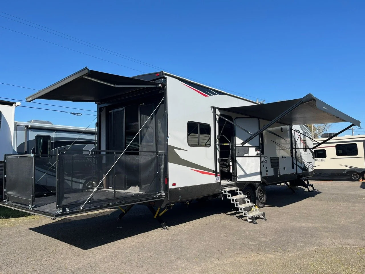 TRAVEL TRAILERS — Summit RV - Junction City, Oregon